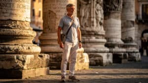 Vatican Dress Code: What To Wear (Men & Women) + Tips