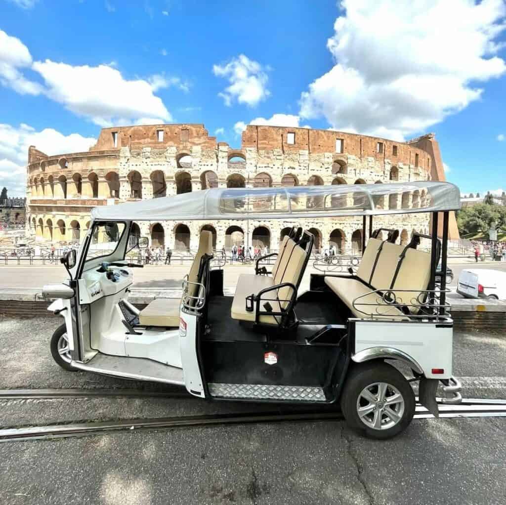 Why A Private ETuk Tour Beats Walking And Bus Tours