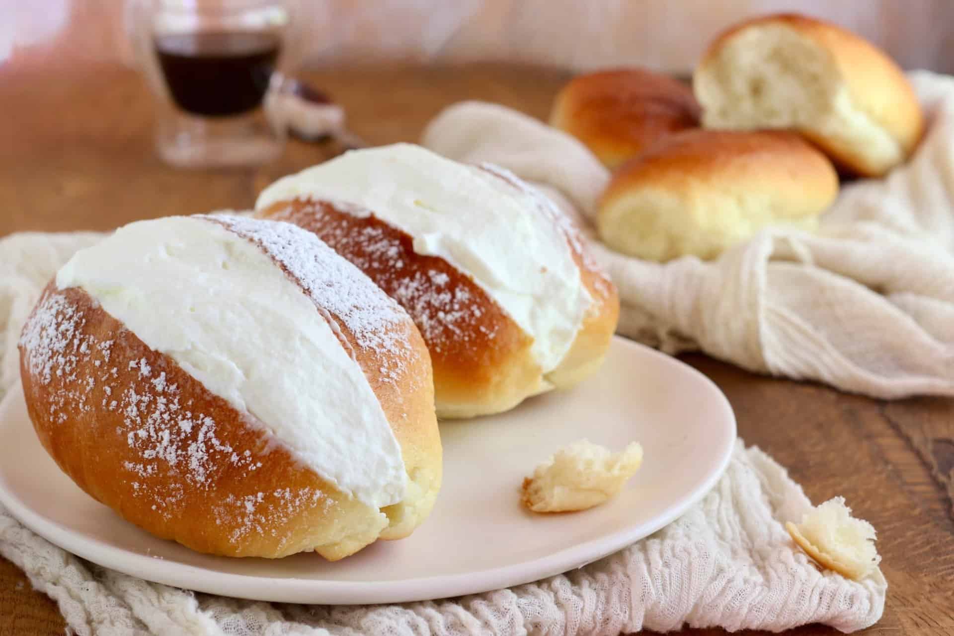 Maritozzo: Rome’s Sweet Bun with a Creamy Heart